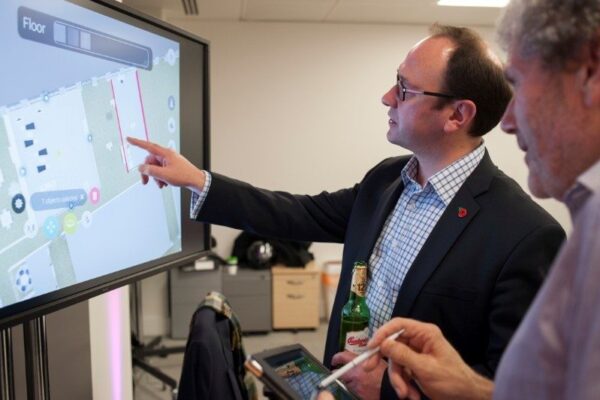 London’s first smart city ecosystem opens in Canary Wharf - Blue and ...