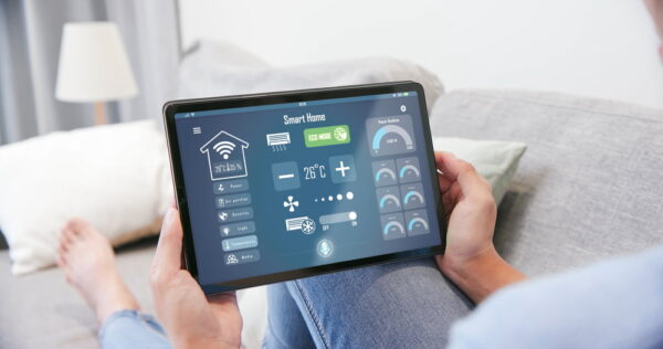 5 Ways to Use an Energy Monitor to Make Your Building Eco-Friendlier