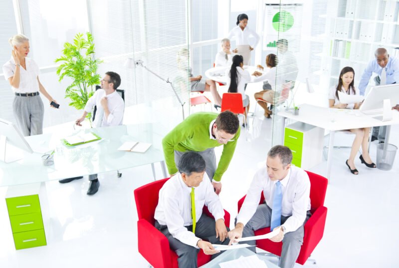 Are There Still Benefits of Working in an Office?